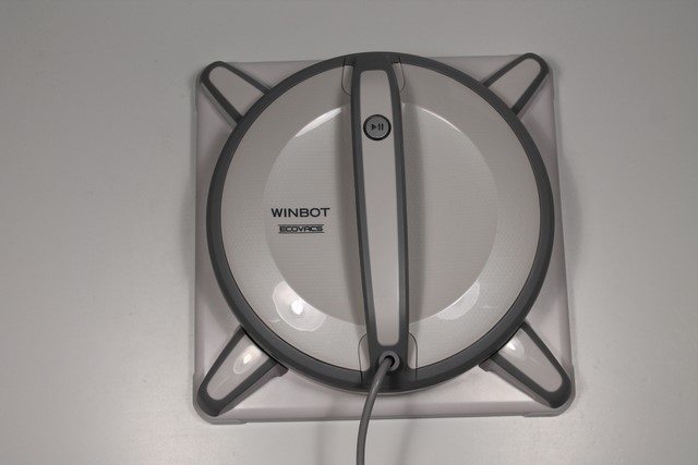 WINBOT 9 Fensterputzroboter von ECOVACS im Test
